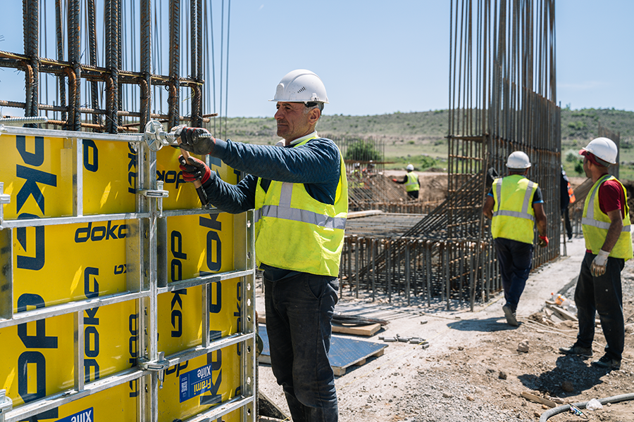 An 8 km long section of the North-South corridor being reconstructed